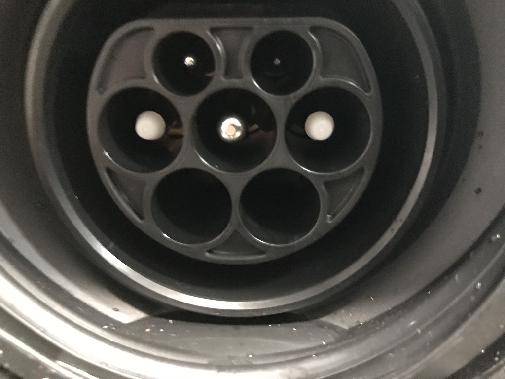 Ladebuchse und Ladekabel verschmort? - PRIUSforum